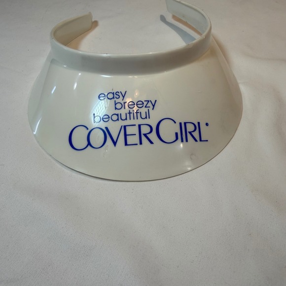 COVERGIRL | Accessories | Vintage Covergirl Easy Breezy Beautiful White ...